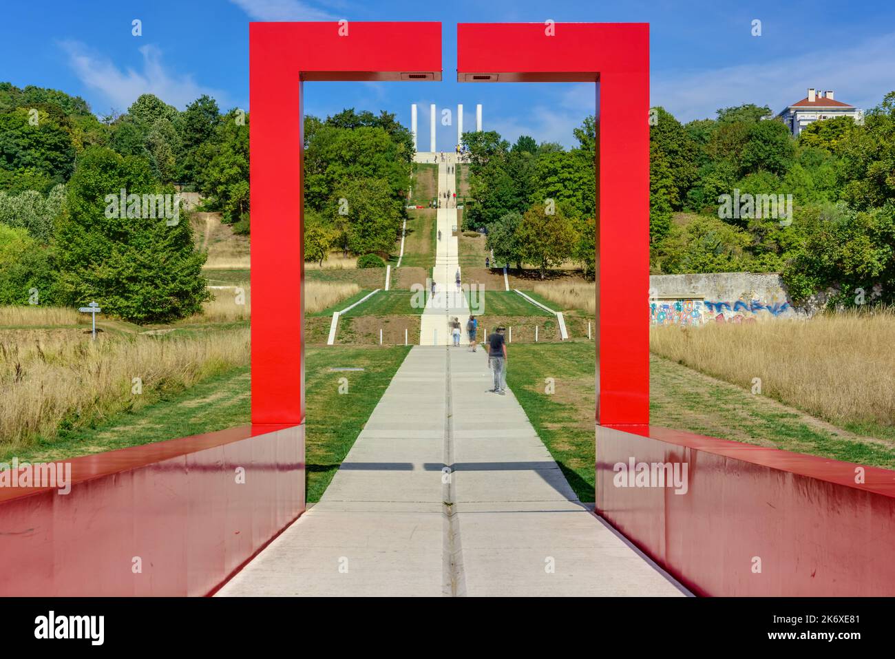 Paris, Cergy-Pontoise, Axe Major von Dani Karavan // Paris, Cergy ...