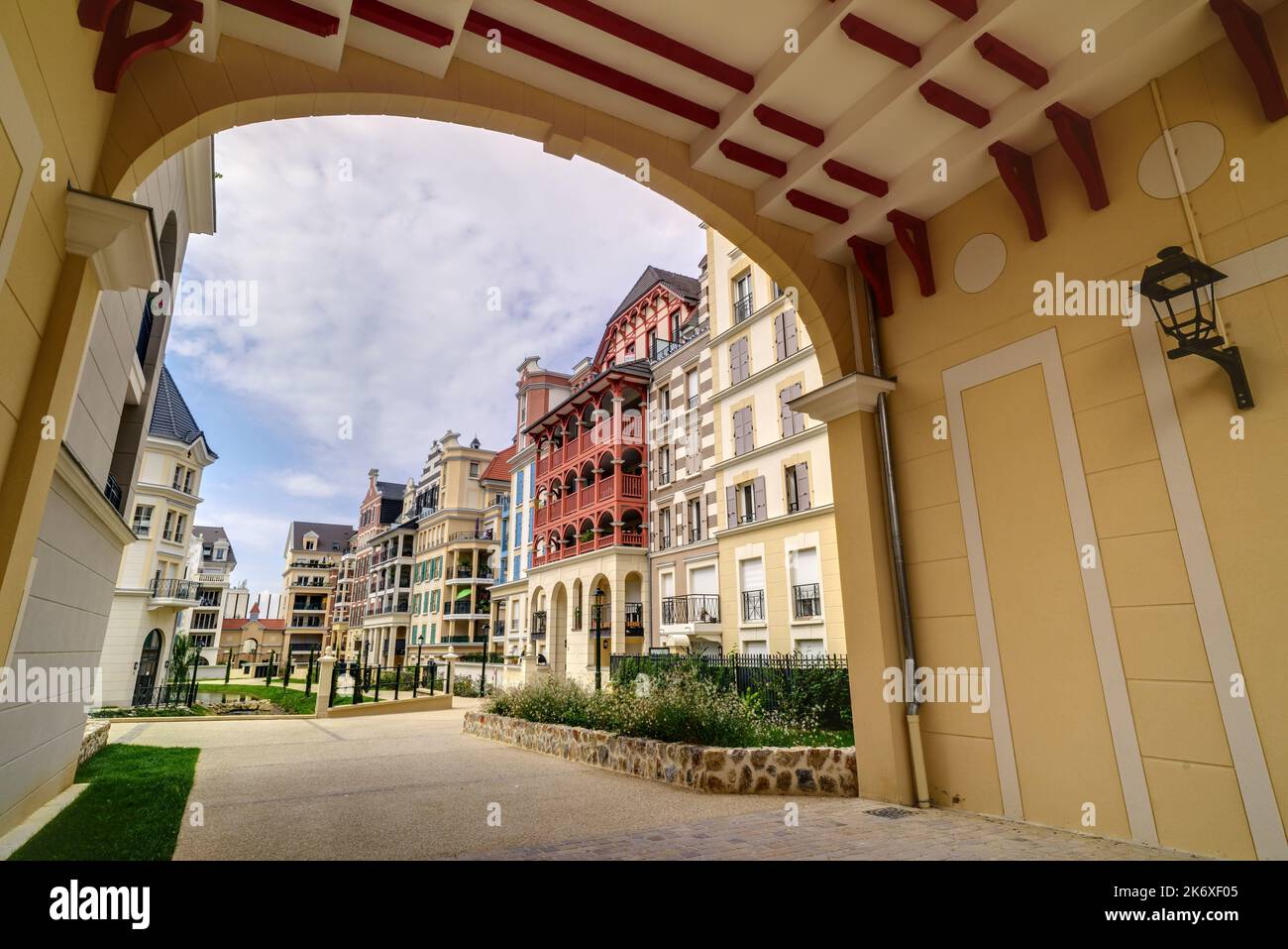 Le Plessis-Robinson, neuie traditionelle Architektur, Plessis-Capitales ...