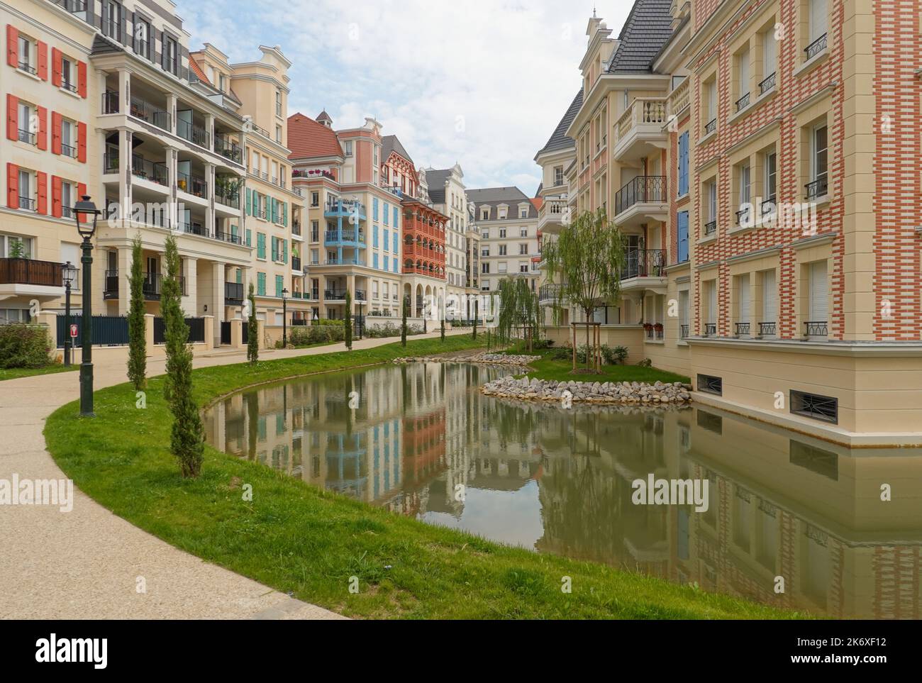 Le Plessis-Robinson, neuie traditionelle Architektur, Plessis-Capitales ...