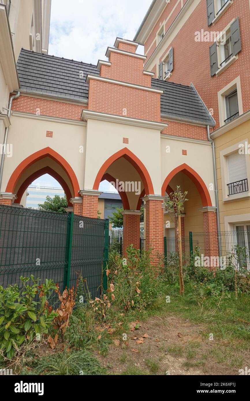 Le Plessis-Robinson, neuie traditionelle Architektur, Plessis-Capitales ...