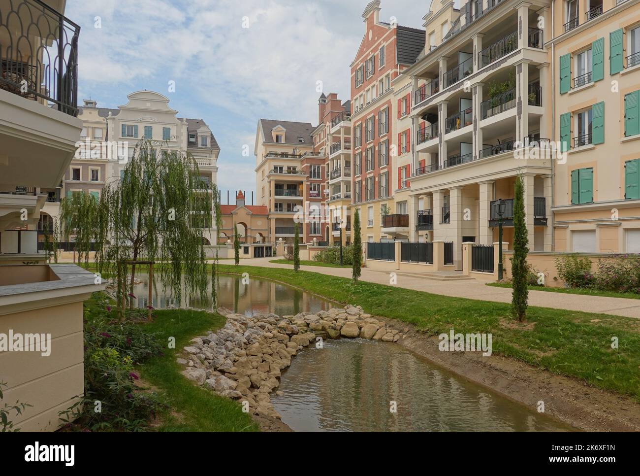 Le Plessis-Robinson, neuie traditionelle Architektur, Plessis-Capitales ...