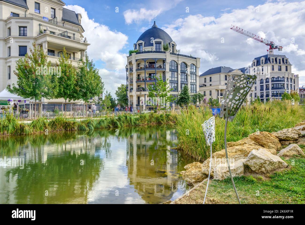 Clamart bei Paris, neue traditionelle Architektur, Wohnanlage ...