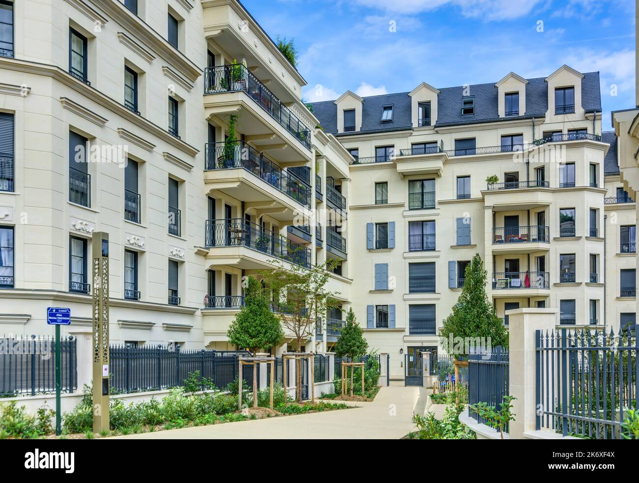 Clamart bei Paris, neue traditionelle Architektur, Wohnanlage ...