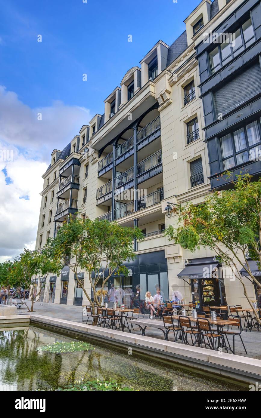 Clamart bei Paris, neue traditionelle Architektur, Wohnanlage ...