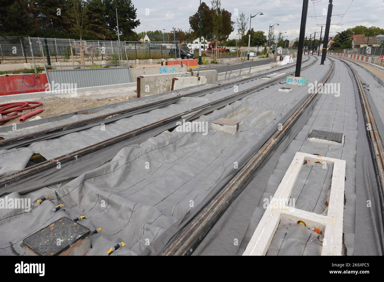 Paris, Straßenbahn, Baustelle T10, Parc des Sports // Paris, Tramway ...