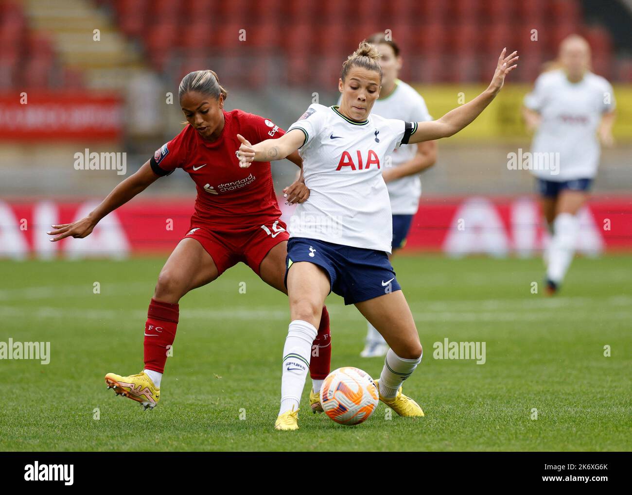 Peter taylor tottenham hi-res stock photography and images - Alamy