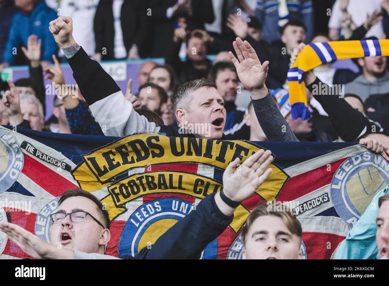 Leeds united fans cheer on their team hi-res stock photography and ...