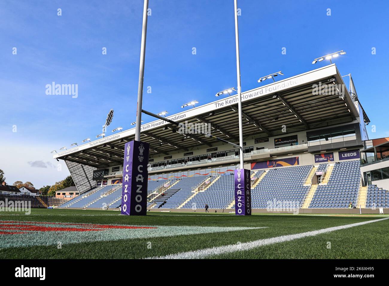 Headingley rugby league stadium view hi-res stock photography and ...
