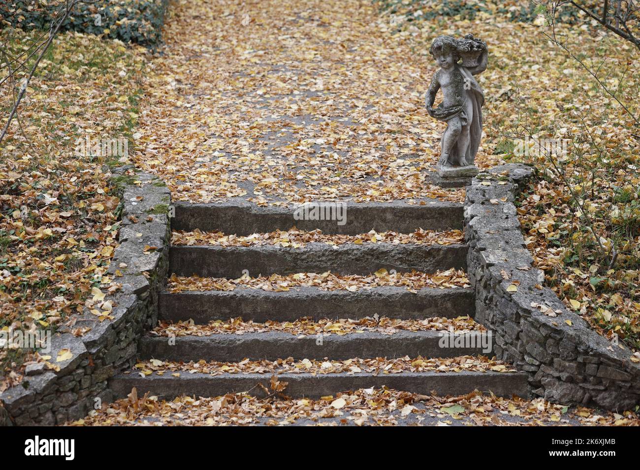 Rieder, Germany. 15th Oct, 2022. The putti stand strikingly in the ...