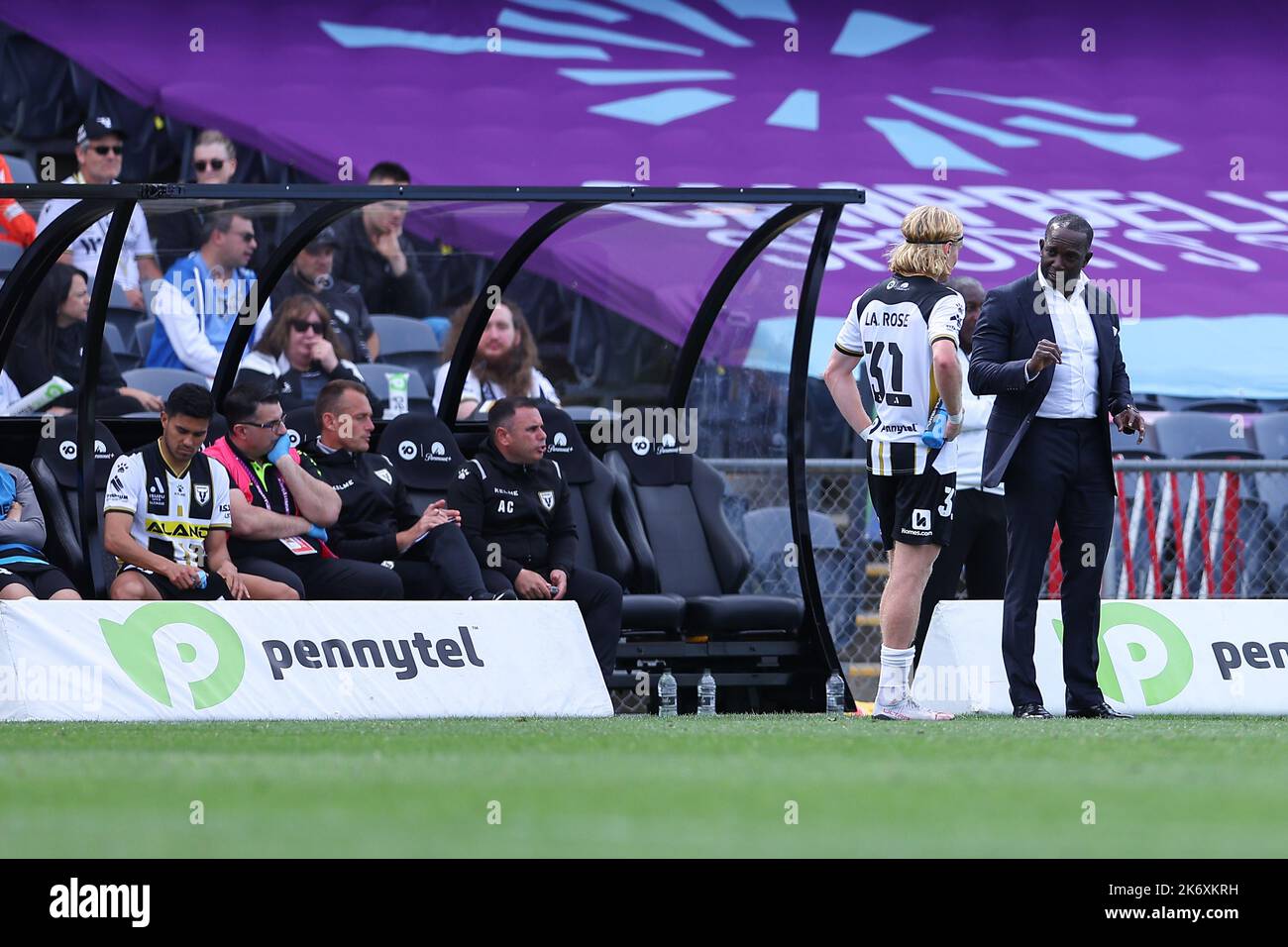 16th October 2022; Campbelltown Sports Stadium, Sydney, NSW, Australia ...