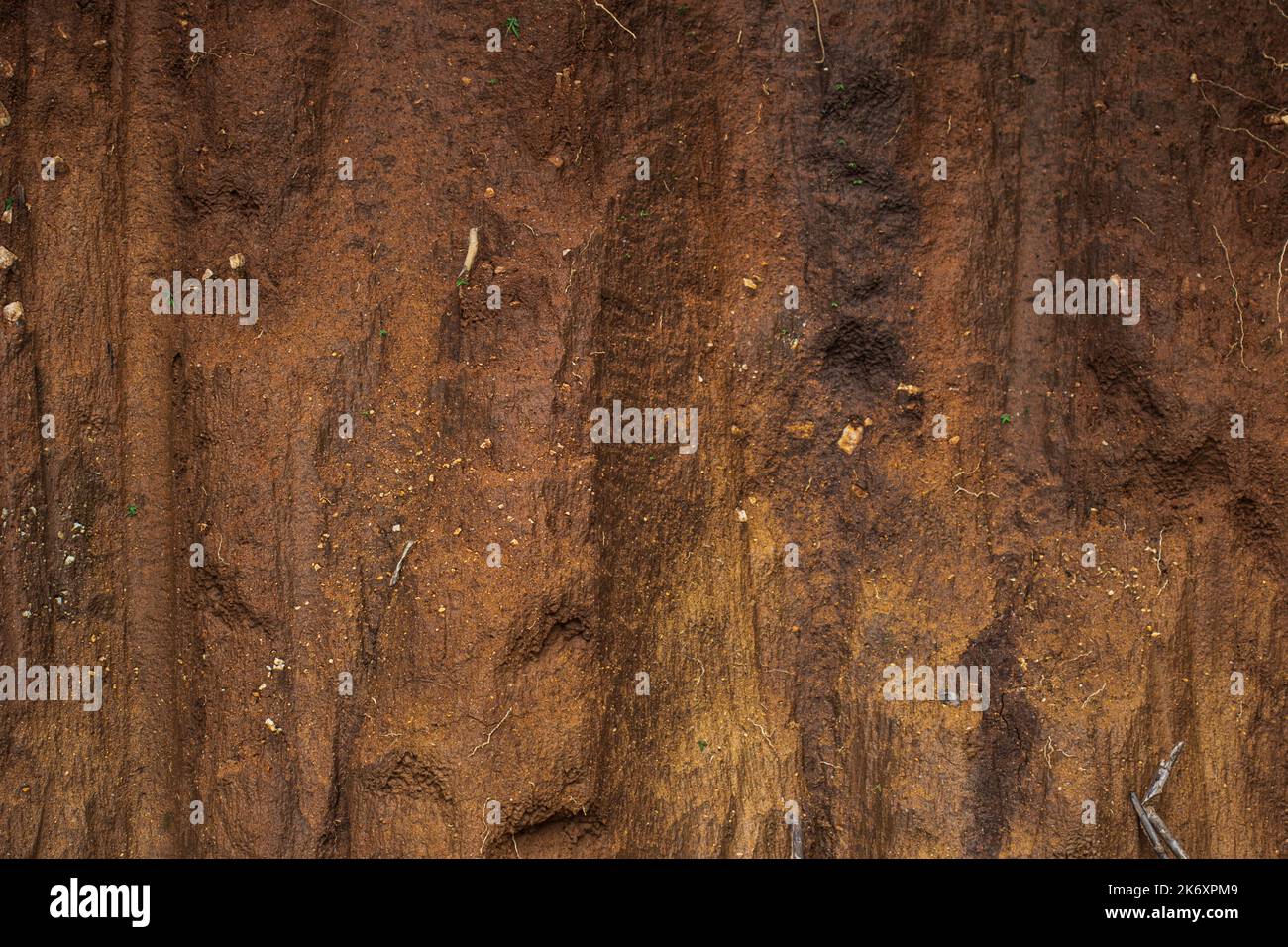 Stratified rock hi-res stock photography and images - Alamy