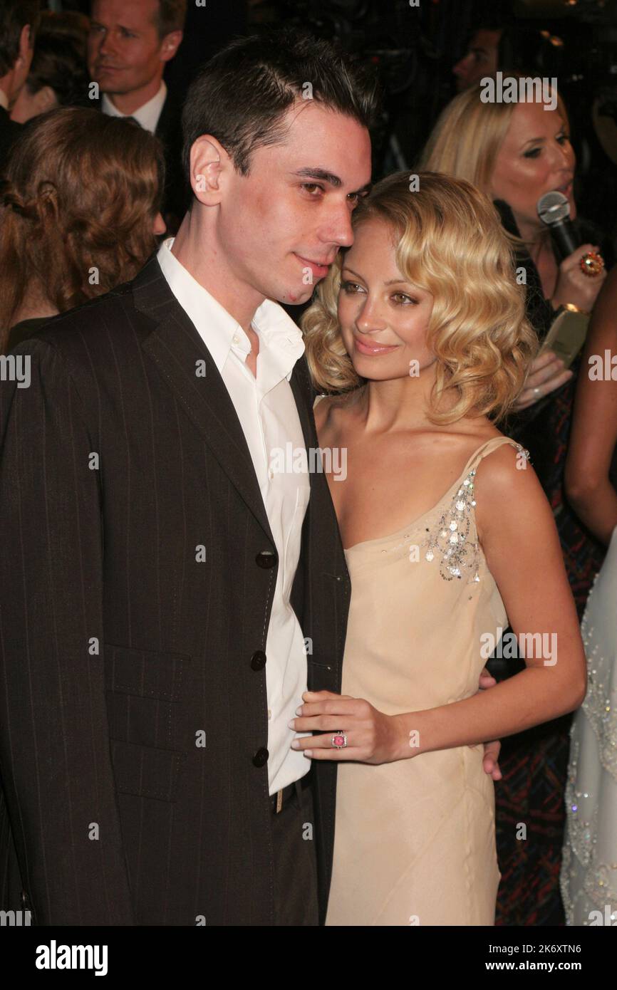 Nicole Ritchie and Adam Goldstein, aka DJ AM attend the Vanity Fair ...