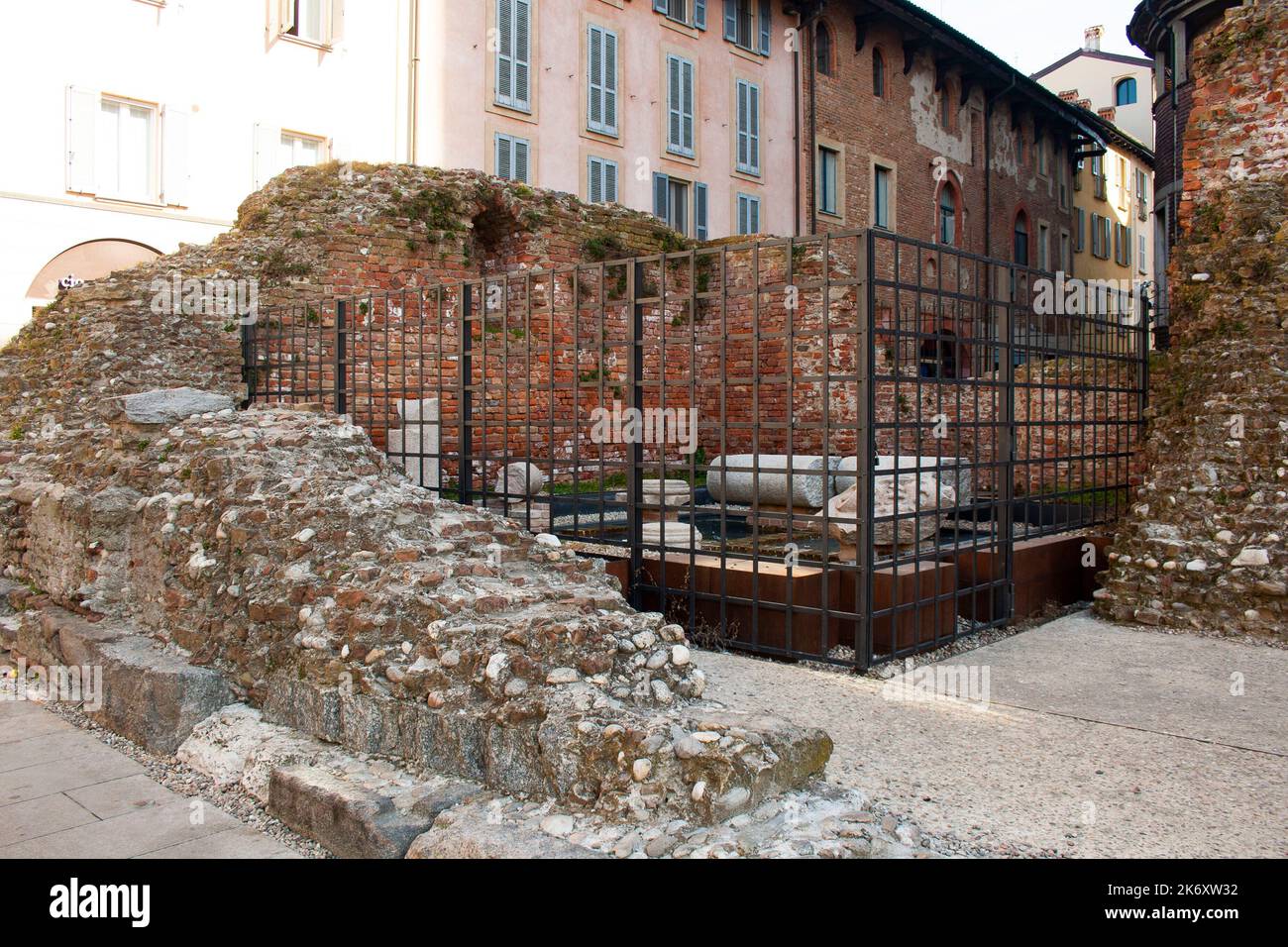 Civic tower pavia italy hi-res stock photography and images - Alamy