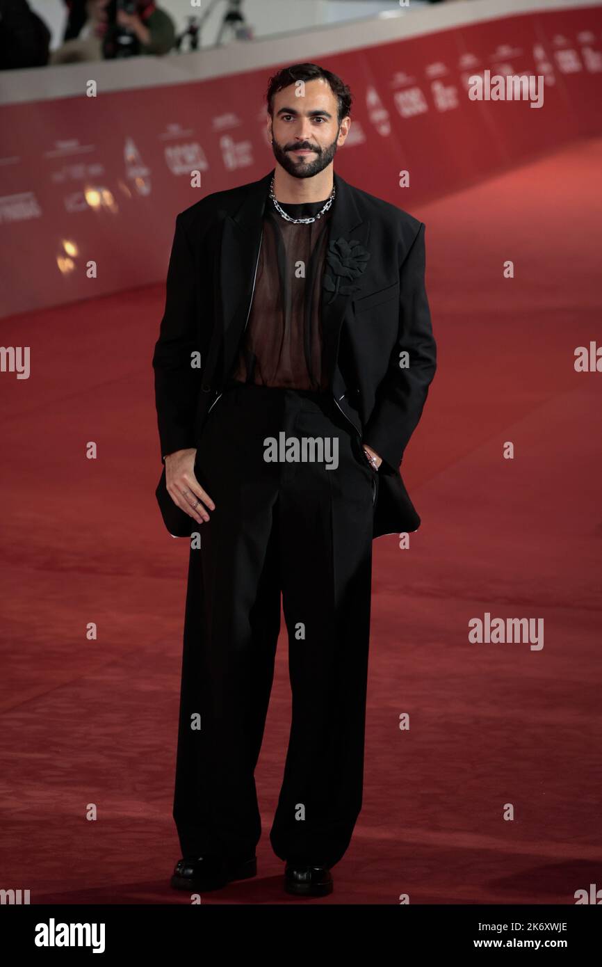 Marco mengoni entertainment hi-res stock photography and images - Alamy