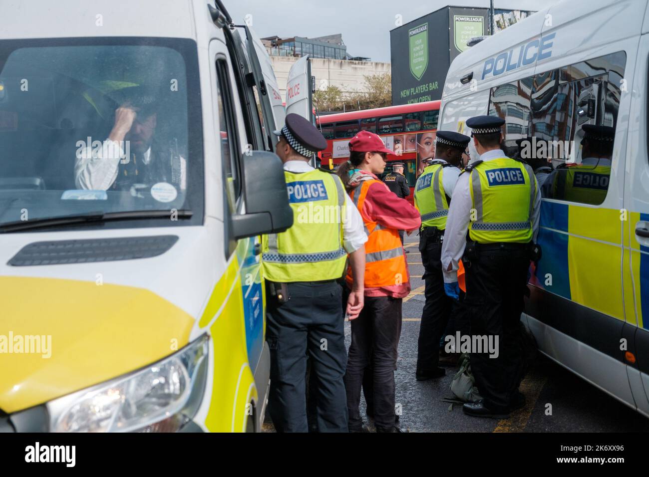 Locked on buses hi-res stock photography and images - Alamy