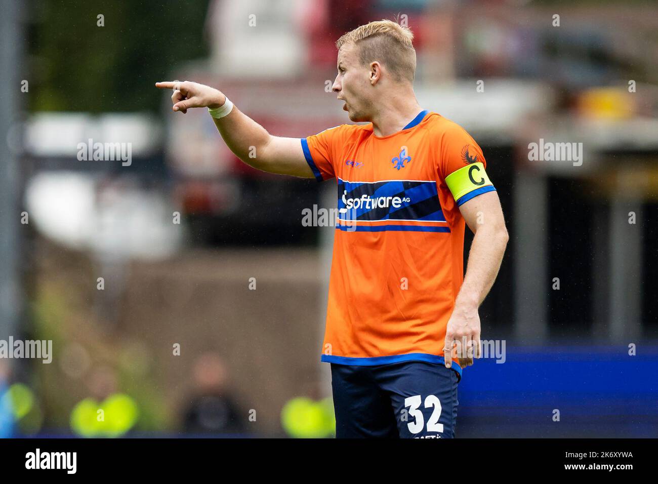 Karlsruhe, Germany. 15th Oct, 2022. Soccer: 2. Bundesliga, Karlsruher ...