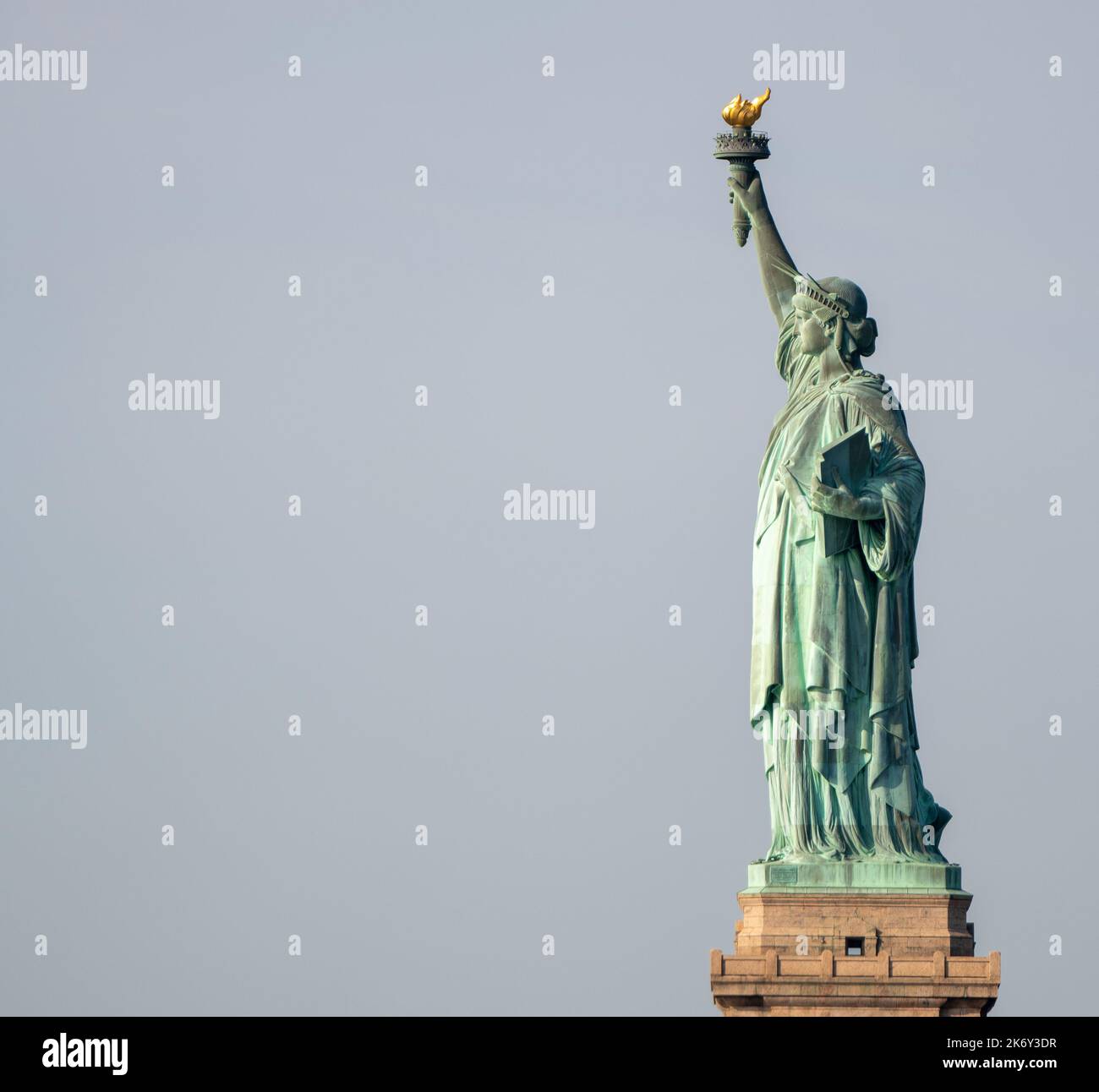 Statue of liberty inscription hi-res stock photography and images - Alamy