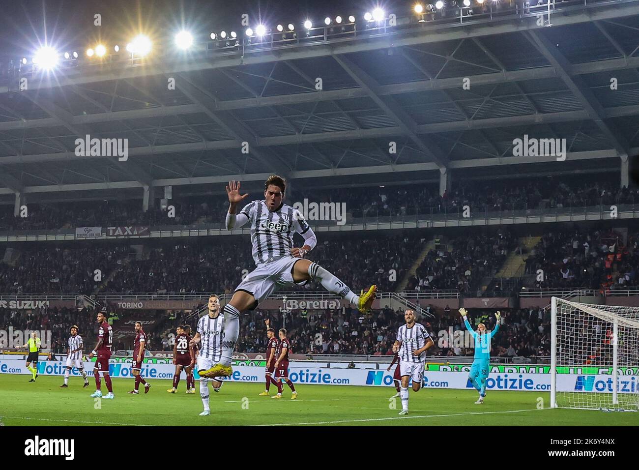Vlahovic goal serie a hi-res stock photography and images - Alamy