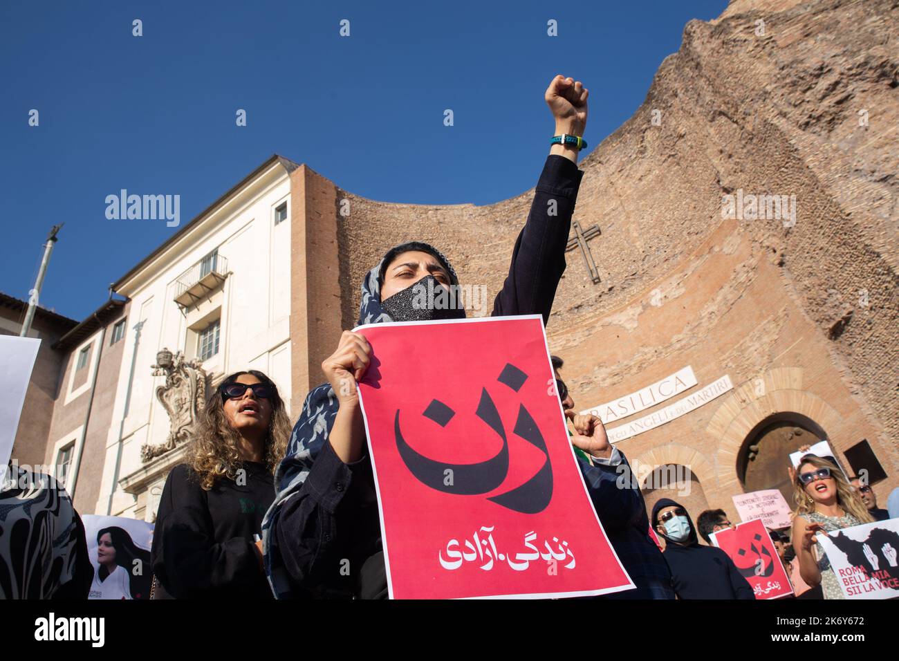 Rome, Italy. 15th Oct, 2022. An Iranian girl protests against the ...