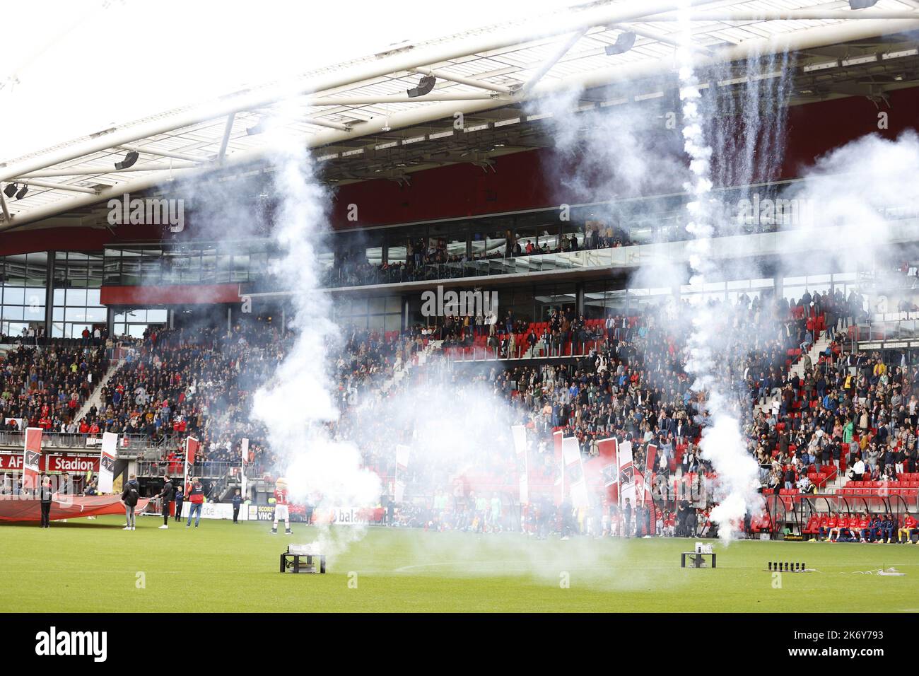 ALKMAAR, 16-10-2022, AFAS Stadium. Dutch football, Eredivisie, season ...