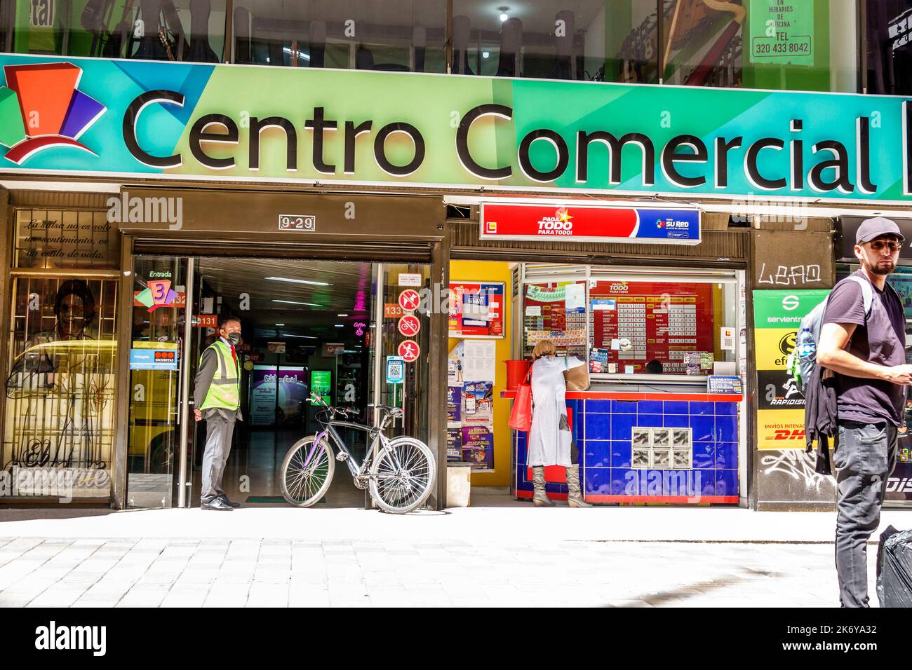 Centro comercial santa fe hi-res stock photography and images - Alamy
