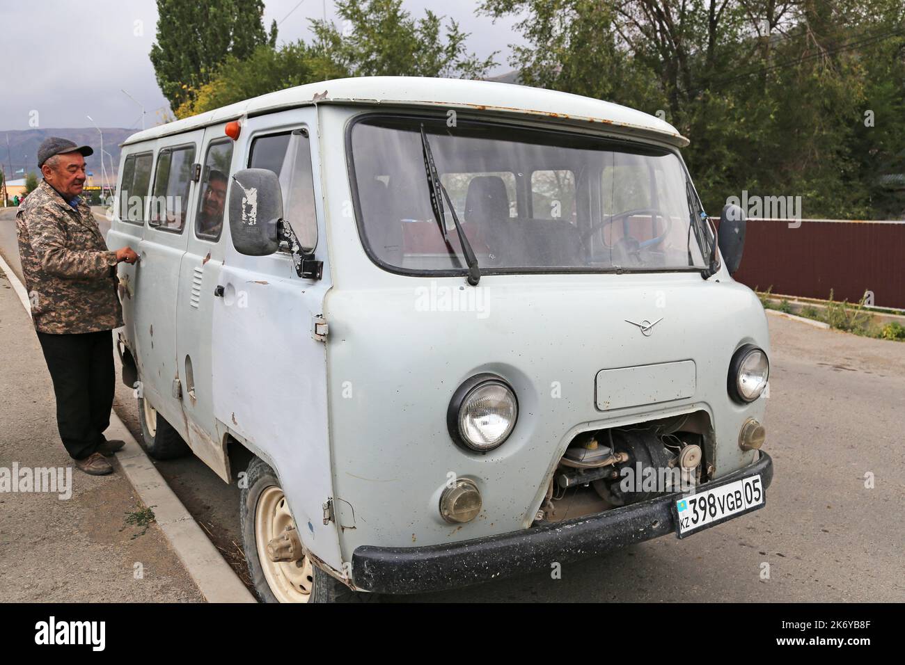 UAZ-452 'Bukhanka (bread loaf)' minibus, Saty, Tien Shan mountains ...