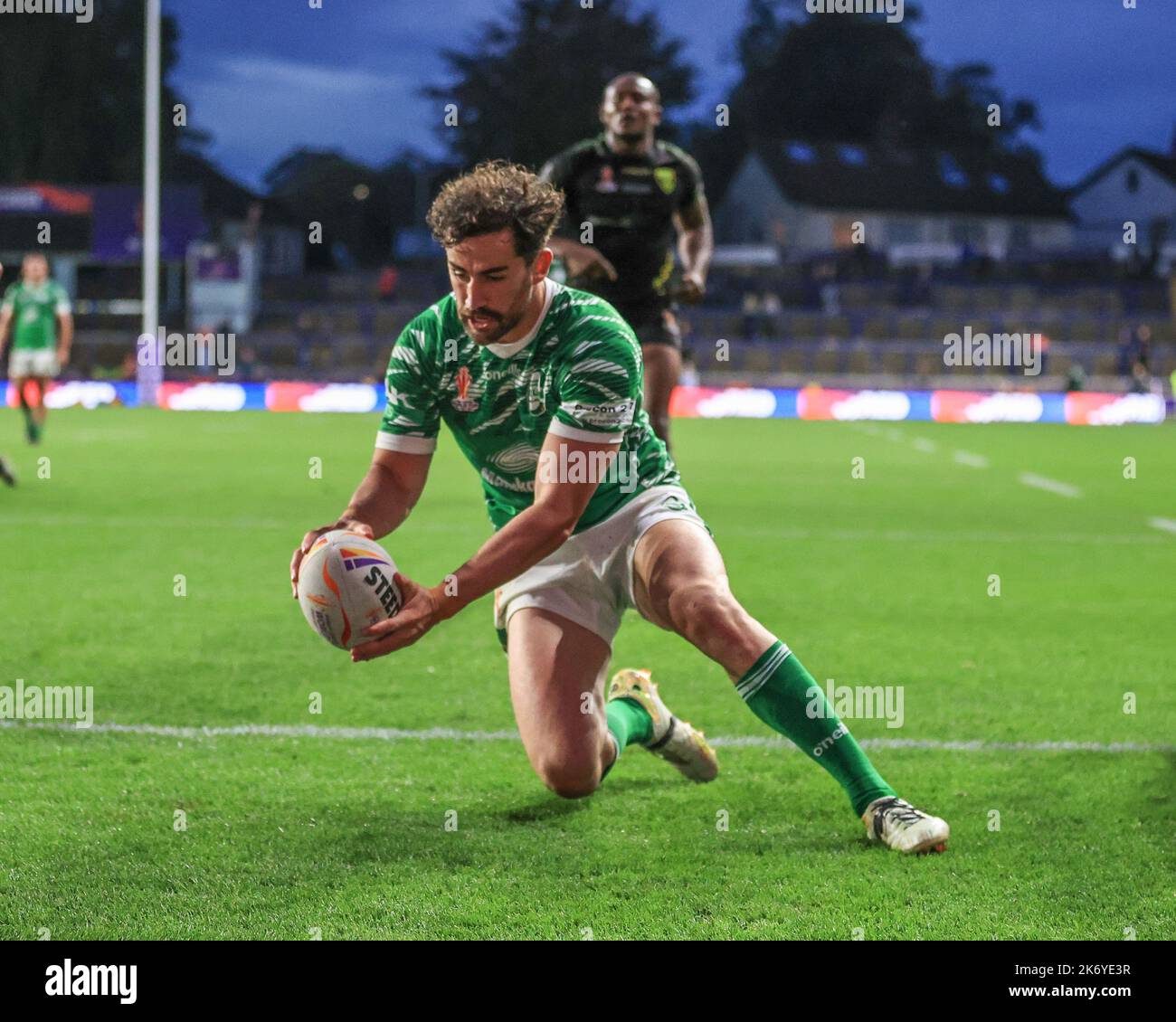Leeds, UK. 16th Oct, 2022. Toby King of Ireland goes over for a ...