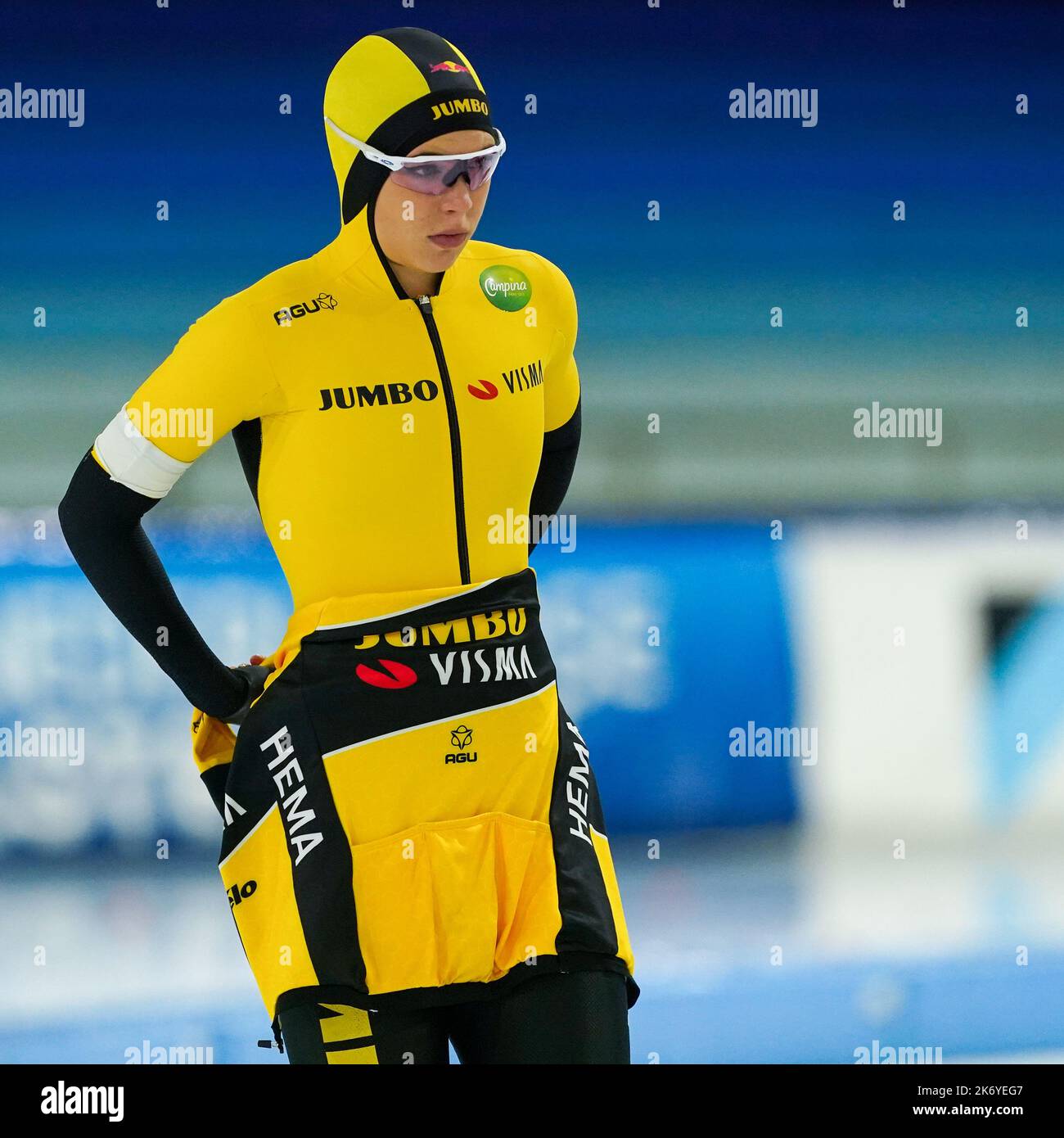 HEERENVEEN, NETHERLANDS - OCTOBER 15: Jutta Leerdam of Team Jumbo Visma ...