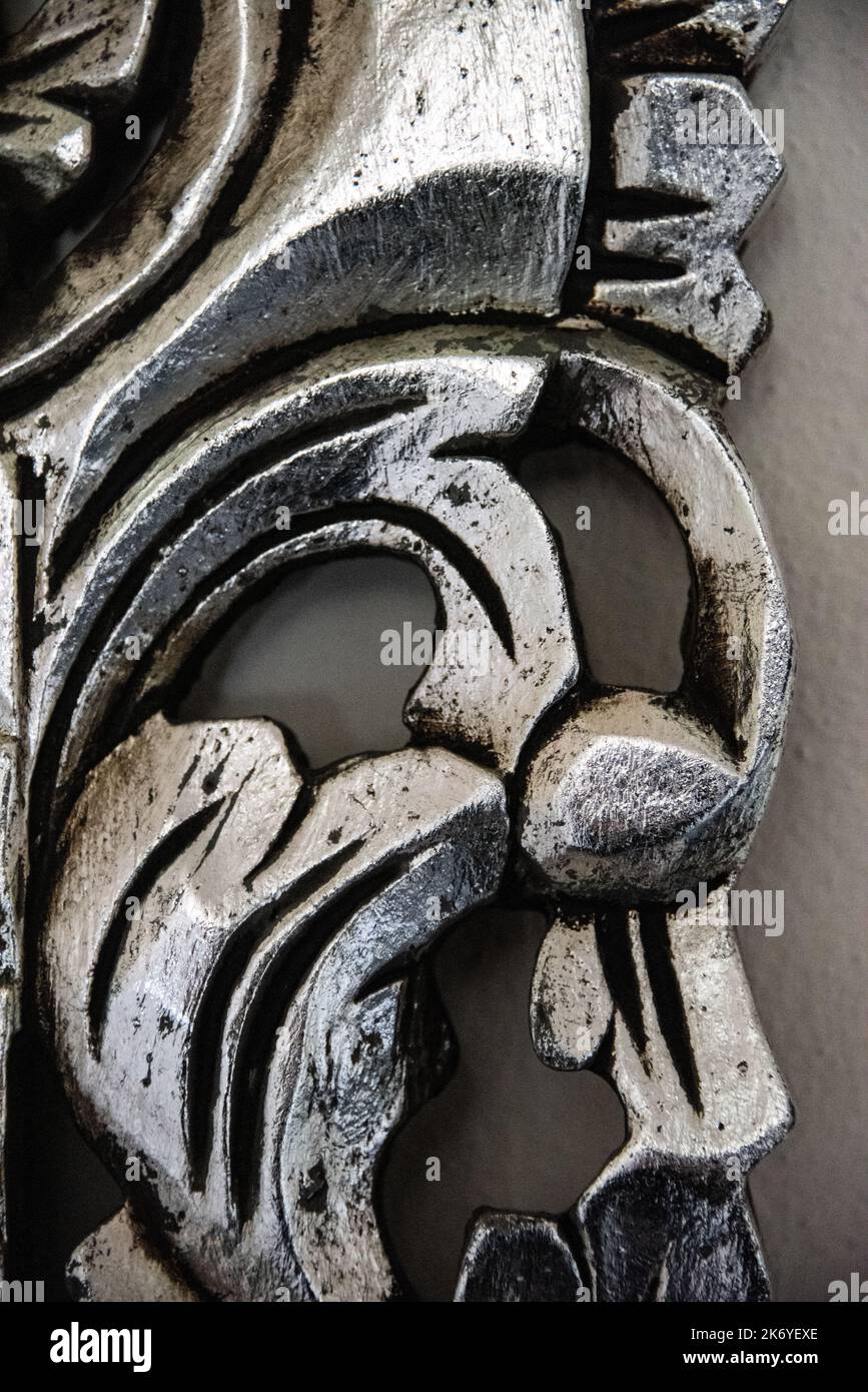 Vintage silver frames hi-res stock photography and images - Alamy