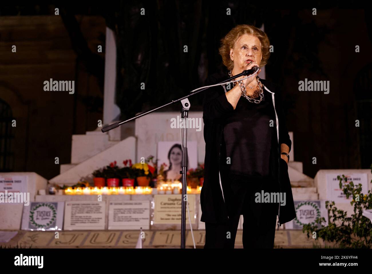 Giovanni falcone bomb hi-res stock photography and images - Alamy