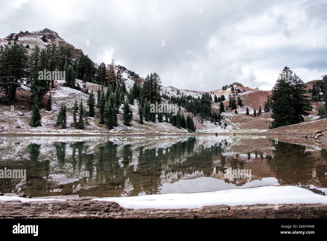 Volcanic lake in the snowy mountains. Ridge lakes in Lassen Volcanic ...