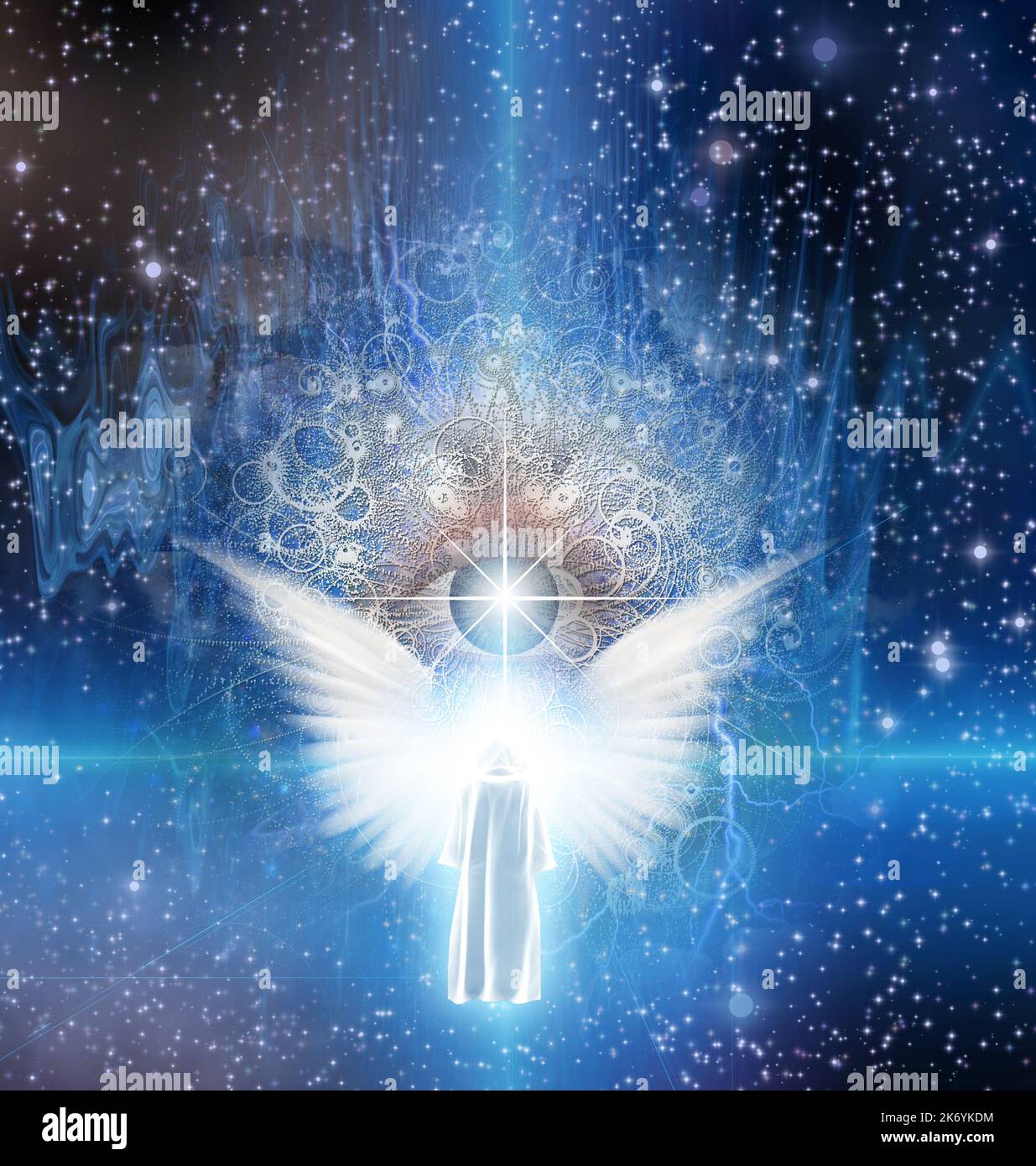 Cloaked figure of death hi-res stock photography and images - Alamy