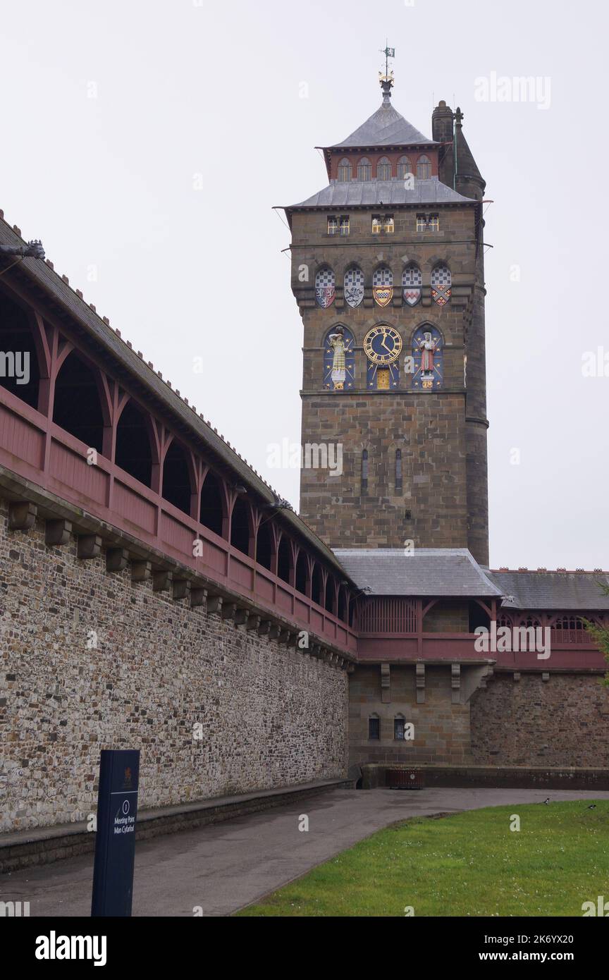 Cardiff, Wales (UK): the clock tower at Cardiff Castle Stock Photo - Alamy