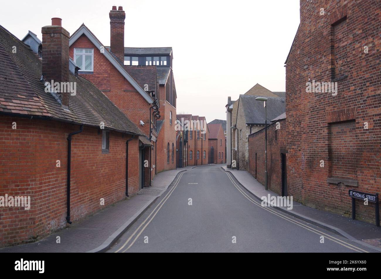 Oxford, UK: red brick houses in St Thomas Street, in the east side of ...
