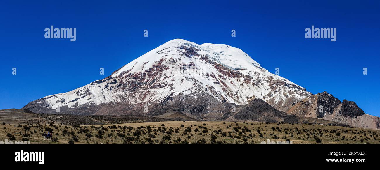 Panorama from the south west side of the Chimborazo with blue sky Stock ...