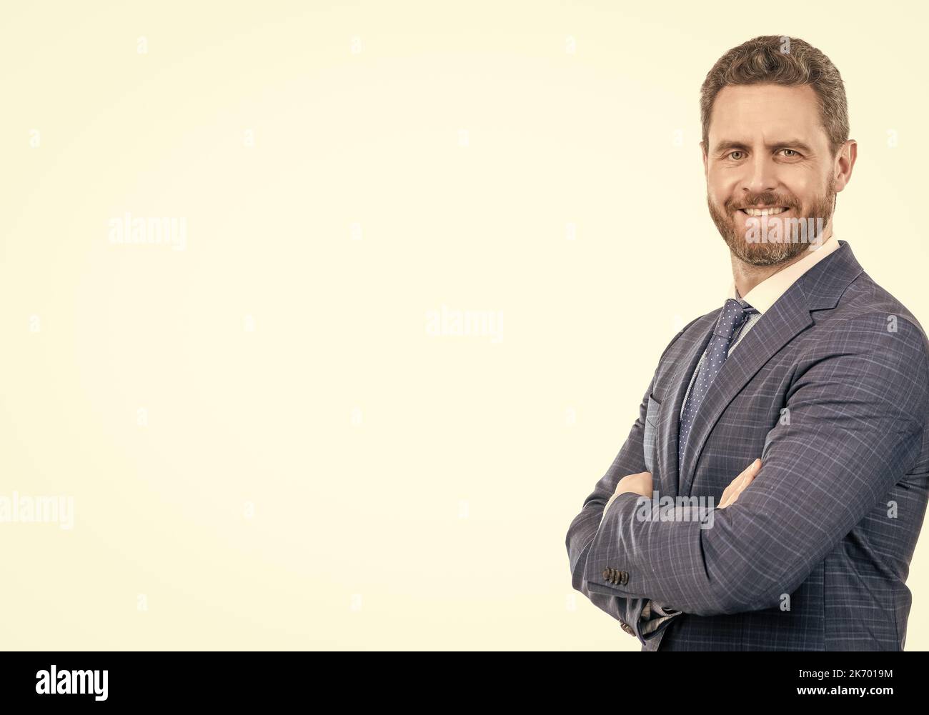 Trust me Im a professional. Confident businessman isolated on white ...