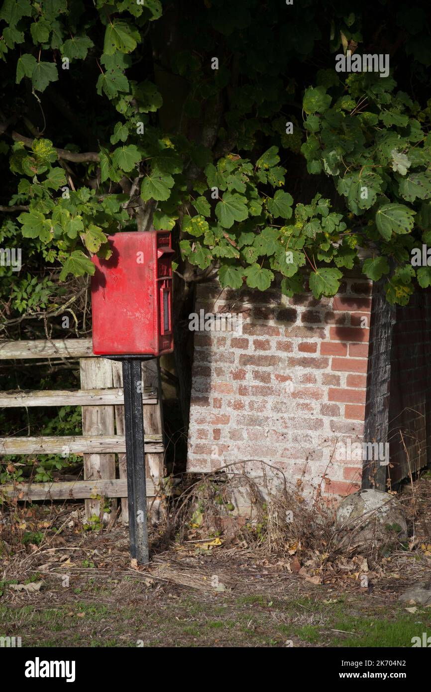 Small British post box in rural area Stock Photo - Alamy