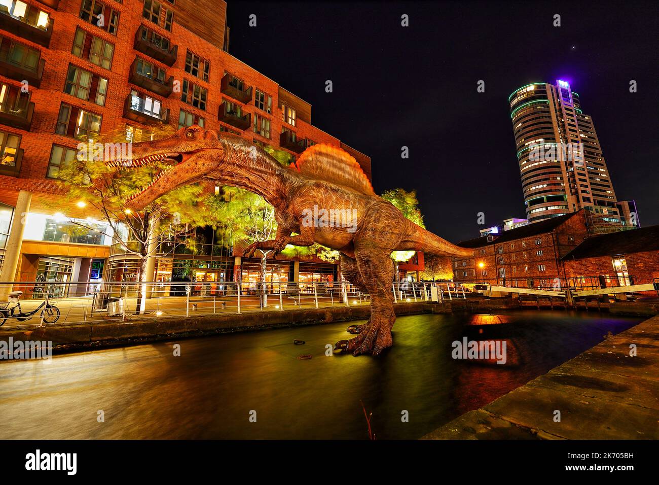 A lifesized model replica of a Spinosaurus at Granry Wharf in Leeds ...