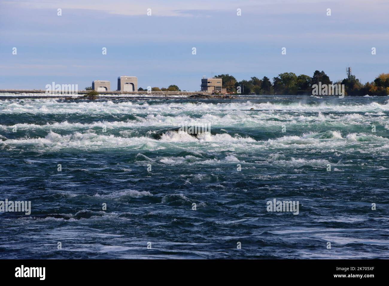 The rapids of Niagara river above the Horseshoe Falls of Niagara Falls ...