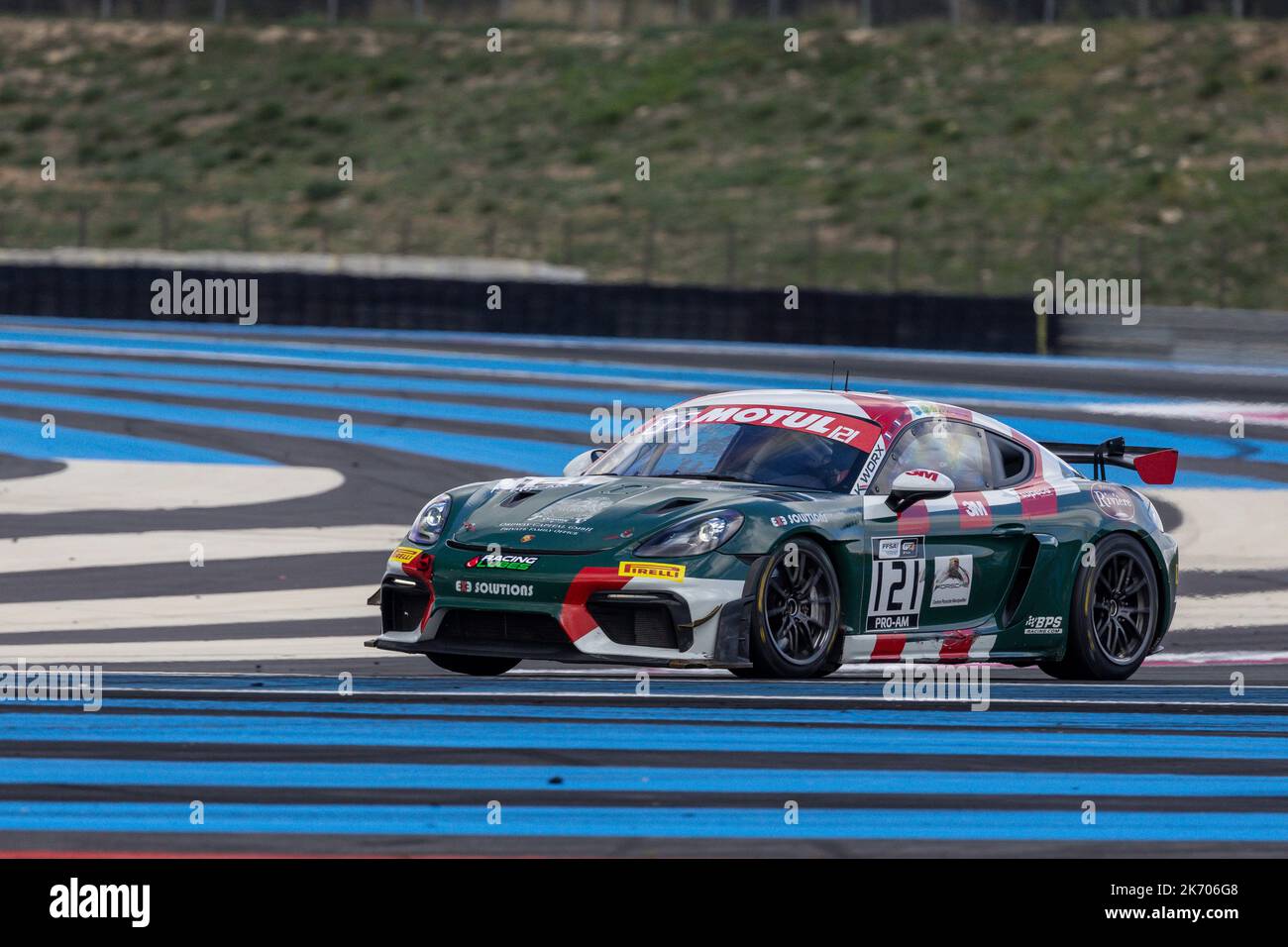 121 BURET Timothé, CAMPBELL Christopher, K-Worx, Porsche 718 Cayman GT4 ...