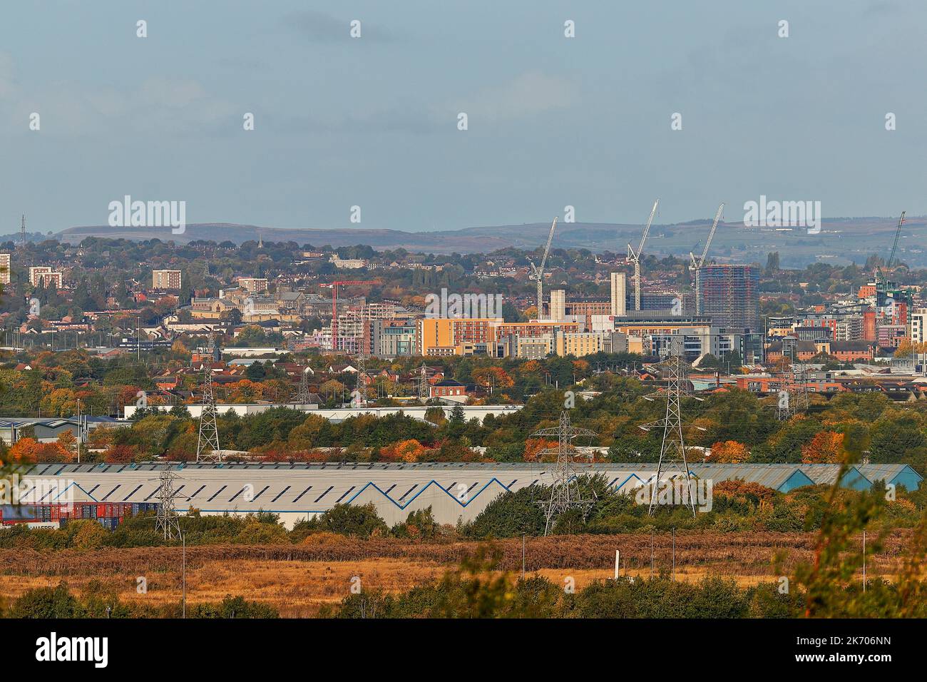 Monk bridge apartments under construction hi-res stock photography and ...