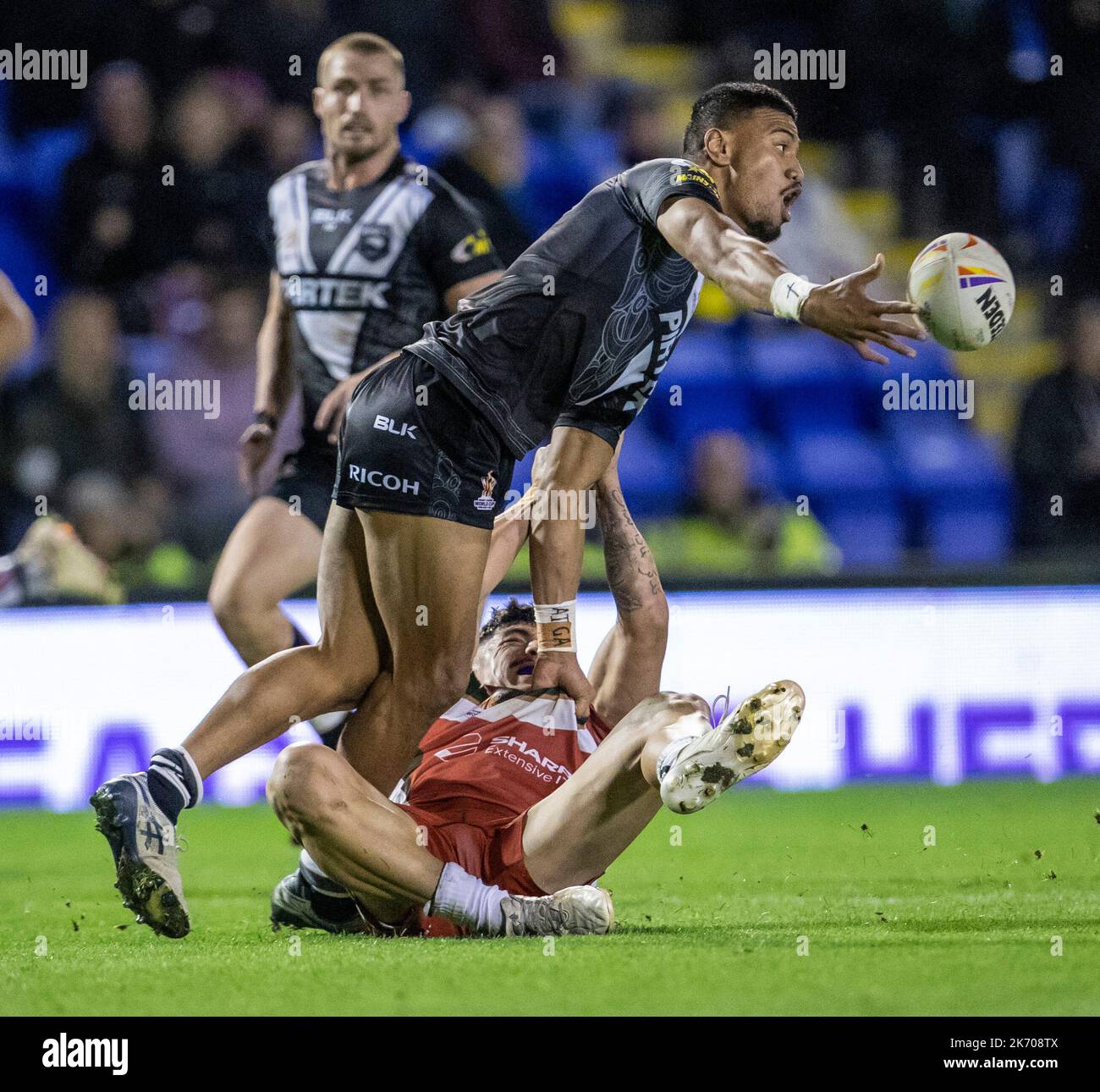 Warrington, UK. 16th October 2022; Halliwell Jones Stadium, Warrington ...