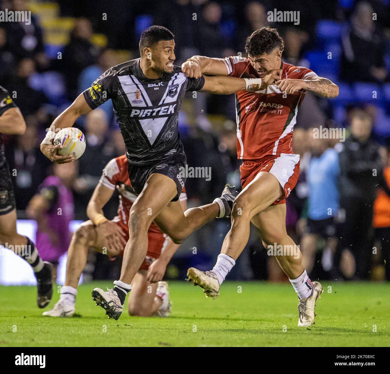 Warrington, UK. 16th October 2022; Halliwell Jones Stadium, Warrington ...