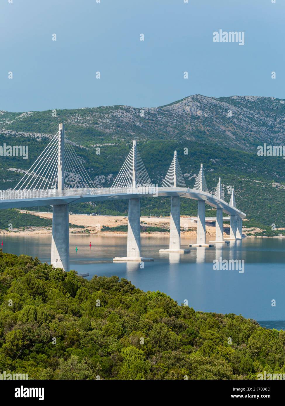 Europe the peljesac bridge hi-res stock photography and images - Alamy