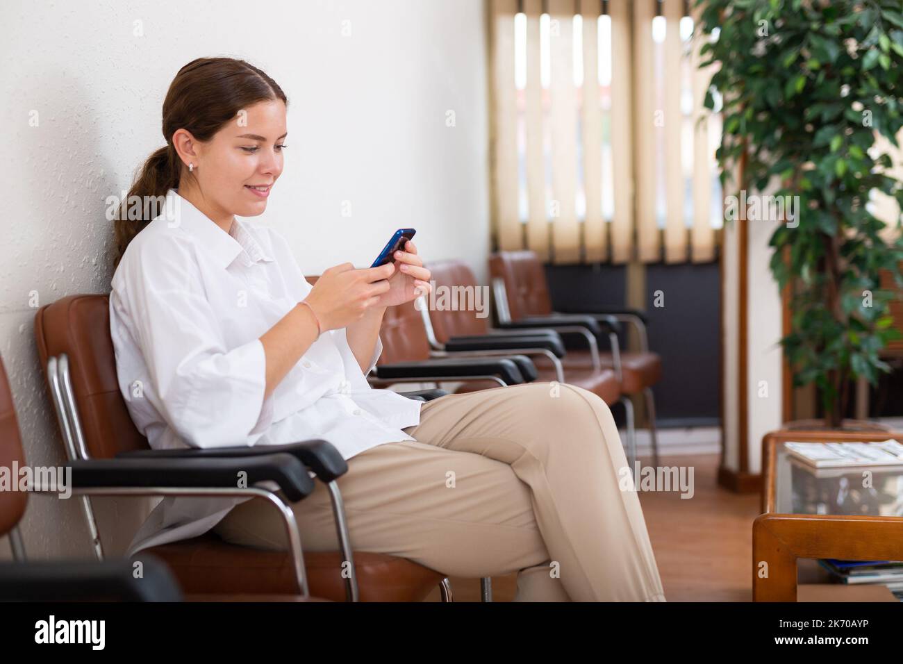 Manager waiting meeting in office hi-res stock photography and images ...