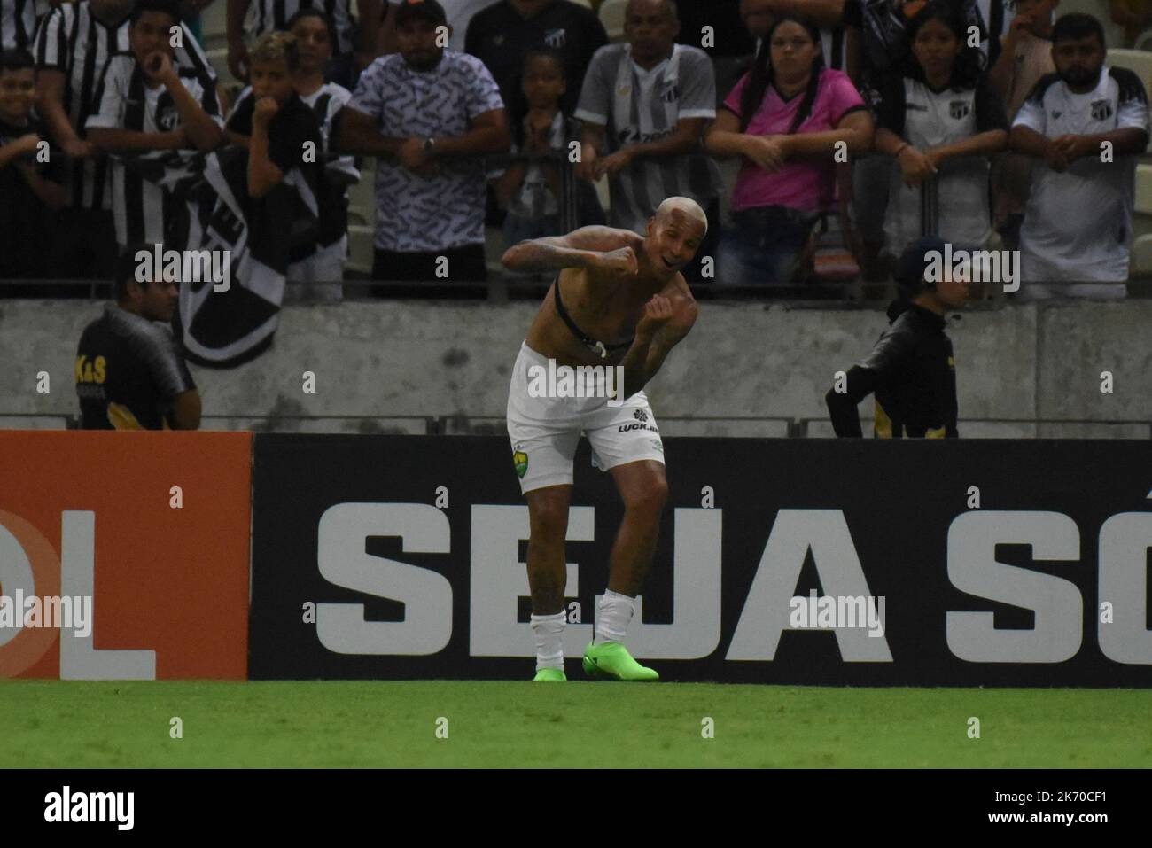 Deiverson hi-res stock photography and images - Alamy