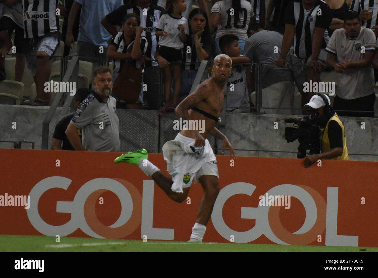 Deiverson hi-res stock photography and images - Alamy