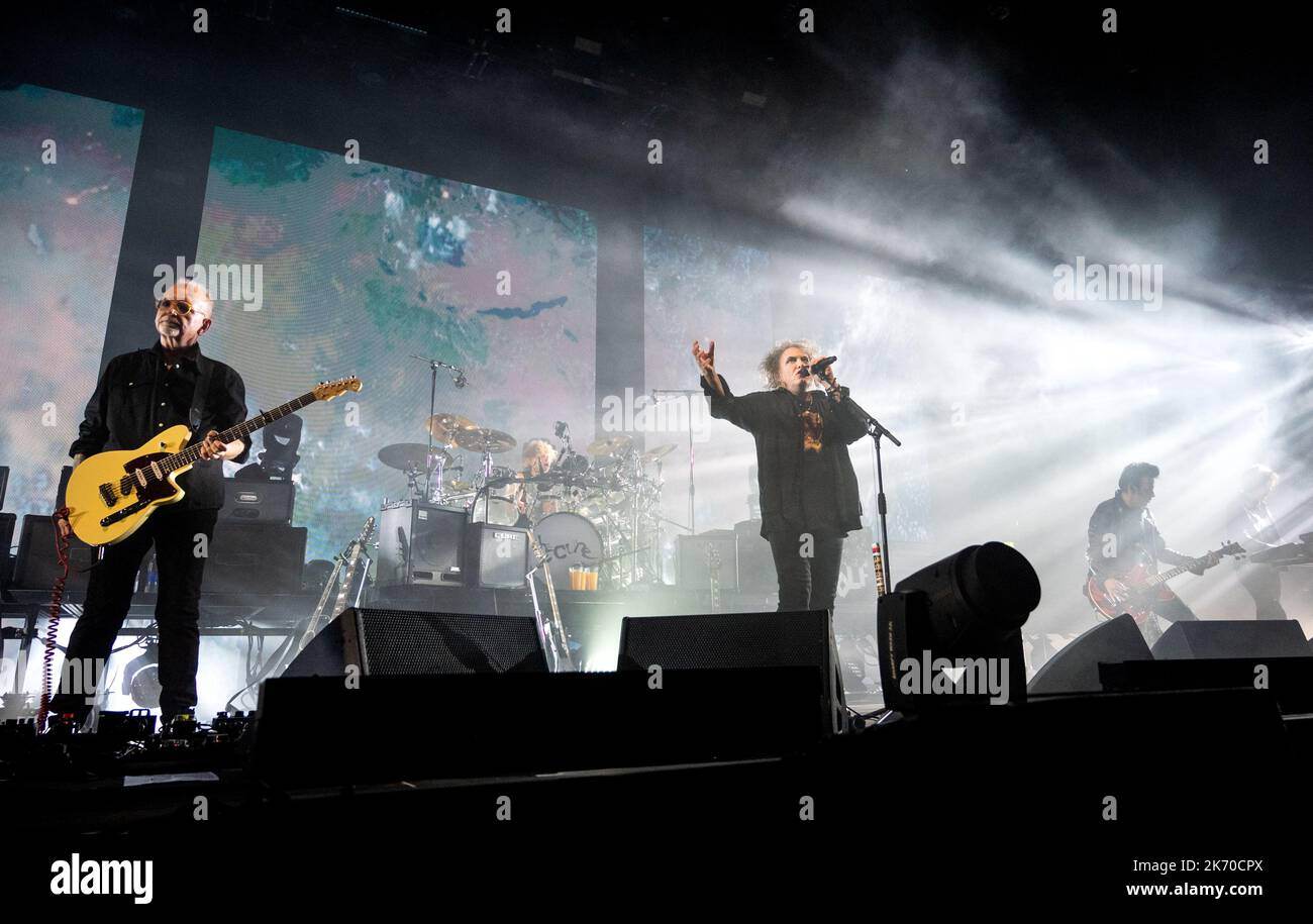 Jason cooper hi-res stock photography and images - Alamy