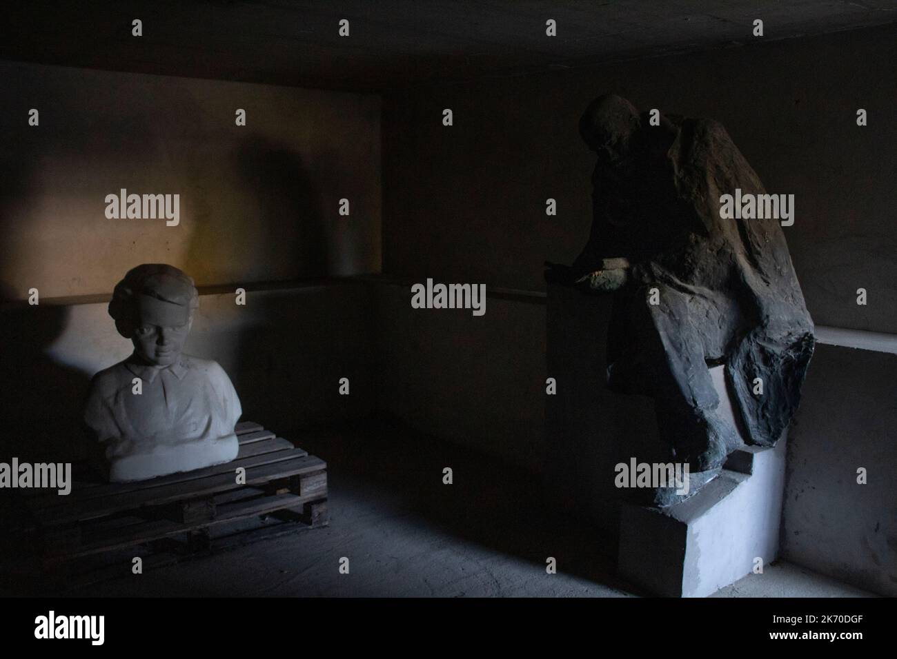 Lenin as a child hi-res stock photography and images - Alamy