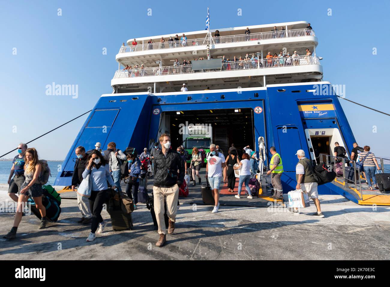 Table travelers hi-res stock photography and images - Alamy